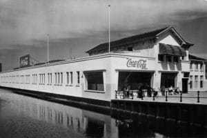 Noca-Nola of de geschiedenis van Coca-Cola in Nederland - My happy ...