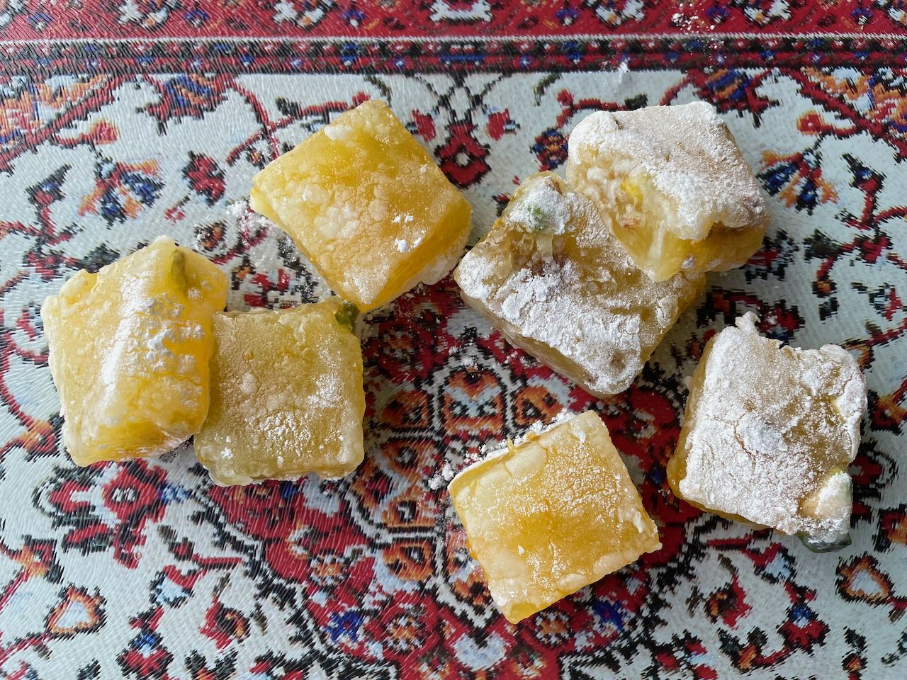 Turks fruit met oranjebloesem en pistache - My happy kitchen & lifestyle